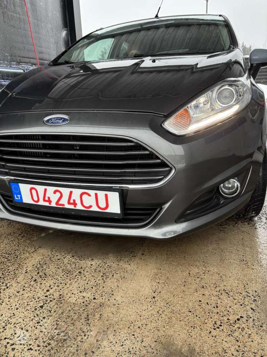 Pelēks Ford Fiesta 2016 Viļņa, ar dzinēja tilpumu 1.00 L un nobraukumu 280 tūkst. km par 3650 €, foto 7 vietnē AUTOMOTO.COM.LV