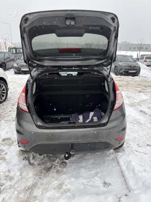 Pelēks Ford Fiesta 2016 Viļņa, ar dzinēja tilpumu 1.00 L un nobraukumu 280 tūkst. km par 3650 €, foto 9 vietnē AUTOMOTO.COM.LV