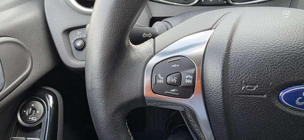 Pelēks Ford Fiesta 2016 Viļņa, ar dzinēja tilpumu 1.00 L un nobraukumu 37 tūkst. km par 8000 €, foto 10 vietnē AUTOMOTO.COM.LV