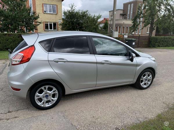 Pelēks Ford Fiesta 2016 Ukmergė, ar dzinēja tilpumu 1.00 L un nobraukumu 139 tūkst. km par 5250 €, foto 9 vietnē AUTOMOTO.COM.LV