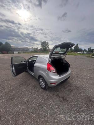 Grey Ford Fiesta 2016 in Riga, with an engine capacity of 1.50 L and mileage of 257 thousand km for 5300 €, photo 3 on AUTOMOTO.COM.LV