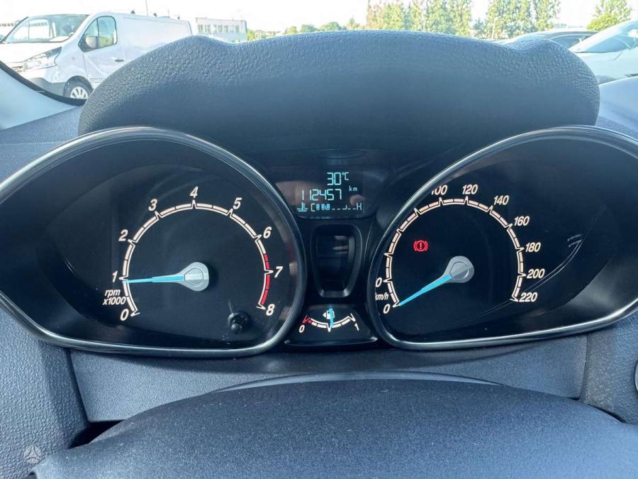 Pelēks Ford Fiesta 2016 Tauragė, ar dzinēja tilpumu 1.00 L un nobraukumu 112 tūkst. km par 4300 €, foto 28 vietnē AUTOMOTO.COM.LV