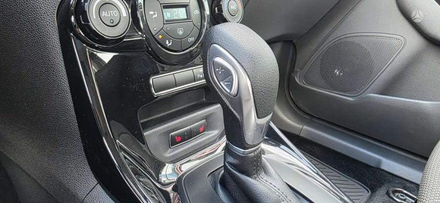 Grey Ford Fiesta 2016 in Vilnius, with an engine capacity of 1.00 L and mileage of 37 thousand km for 8250 €, photo 13 on AUTOMOTO.COM.LV