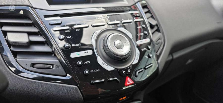 Grey Ford Fiesta 2016 in Vilnius, with an engine capacity of 1.00 L and mileage of 37 thousand km for 8250 €, photo 14 on AUTOMOTO.COM.LV