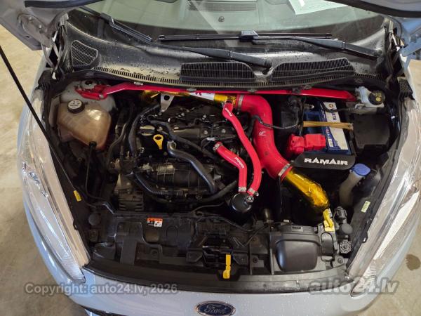 Grey Ford Fiesta 2016 in Viljandi, with an engine capacity of 1.60 L and mileage of 59 thousand km for 17900 €, photo 9 on AUTOMOTO.COM.LV