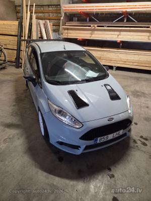 Pelēks Ford Fiesta 2016 Viljandi, ar dzinēja tilpumu 1.60 L un nobraukumu 59 tūkst. km par 17900 €, foto 27 vietnē AUTOMOTO.COM.LV