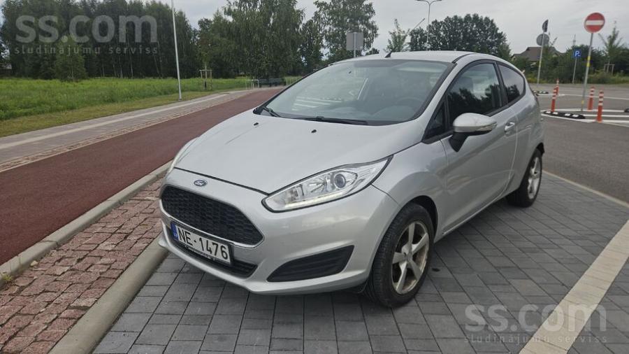 Grey Ford Fiesta 2016 in Jelgava, with an engine capacity of 1.50 L and mileage of 179 thousand km for 3600 €, photo 3 on AUTOMOTO.COM.LV