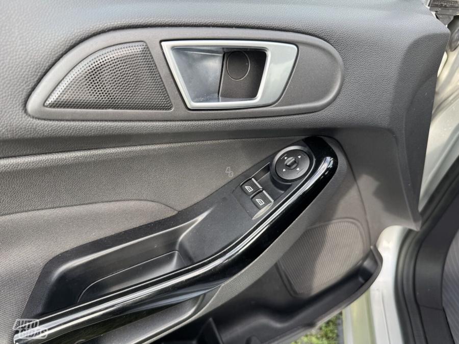Grey Ford Fiesta 2016 in Kaunas, with an engine capacity of 1.00 L and mileage of 74 thousand km for 5700 €, photo 22 on AUTOMOTO.COM.LV