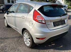 Pelēks Ford Fiesta 2016 Kauņa, ar dzinēja tilpumu 1.00 L un nobraukumu 113 tūkst. km par 5650 €, foto 4 vietnē AUTOMOTO.COM.LV