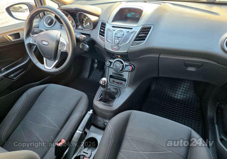 Grey Ford Fiesta 2017 in Tallinn, with an engine capacity of 1.00 L and mileage of 145 thousand km for 5590 €, photo 7 on AUTOMOTO.COM.LV