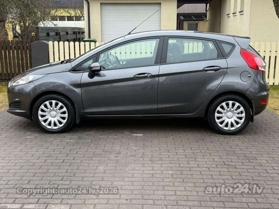 Grey Ford Fiesta 2017 in Parnu, with an engine capacity of 1.00 L and mileage of 145 thousand km for 5490 €, photo 4 on AUTOMOTO.COM.LV