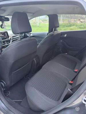 Grey Ford Fiesta 2017 in Alytus, with an engine capacity of 1.00 L and mileage of 130 thousand km for 5900 €, photo 11 on AUTOMOTO.COM.LV