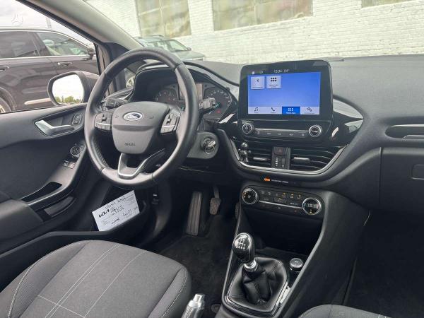 Grey Ford Fiesta 2017 in Marijampole, with an engine capacity of 1.00 L and mileage of 130 thousand km for 4800 €, photo 10 on AUTOMOTO.COM.LV