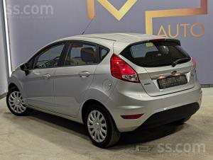 Grey Ford Fiesta 2017 in Jurmala, with an engine capacity of 1.00 L and mileage of 128 thousand km for 4950 €, photo 3 on AUTOMOTO.COM.LV