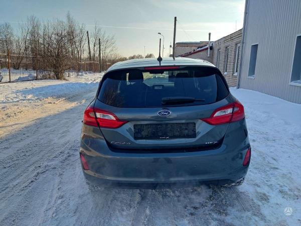 Pelēks Ford Fiesta 2018 Ukmergė, ar dzinēja tilpumu 1.00 L un nobraukumu 82 tūkst. km par 5300 €, foto 4 vietnē AUTOMOTO.COM.LV