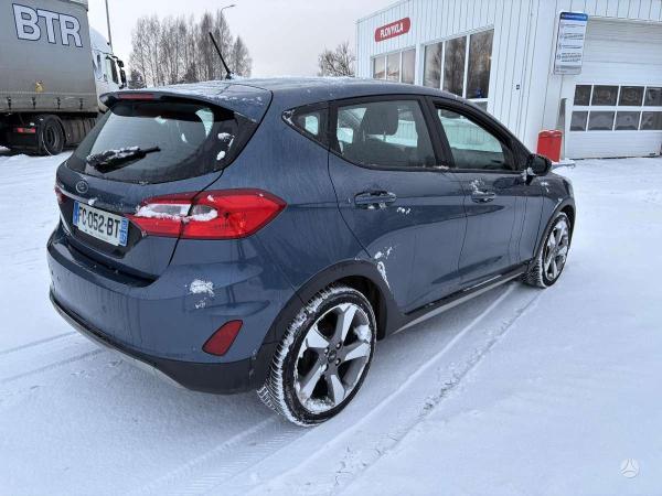 Grey Ford Fiesta 2018 in Taurage, with an engine capacity of 1.00 L and mileage of 128 thousand km for 5990 €, photo 3 on AUTOMOTO.COM.LV