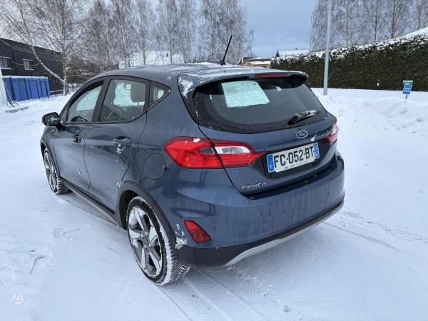 Grey Ford Fiesta 2018 in Taurage, with an engine capacity of 1.00 L and mileage of 128 thousand km for 5990 €, photo 5 on AUTOMOTO.COM.LV