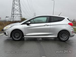 Pelēks Ford Fiesta 2018 Tallina, ar dzinēja tilpumu 1.00 L un nobraukumu 113 tūkst. km par 8999 €, foto 4 vietnē AUTOMOTO.COM.LV
