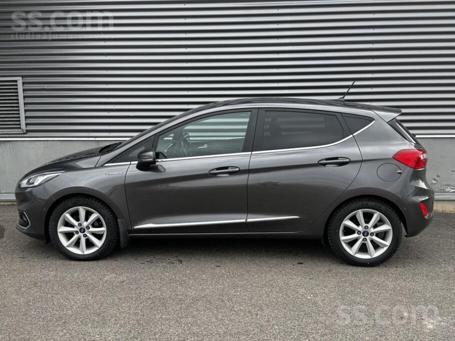Pelēks Ford Fiesta 2018 Rīga, ar dzinēja tilpumu 1.00 L un nobraukumu 156 tūkst. km par 8900 €, foto 3 vietnē AUTOMOTO.COM.LV