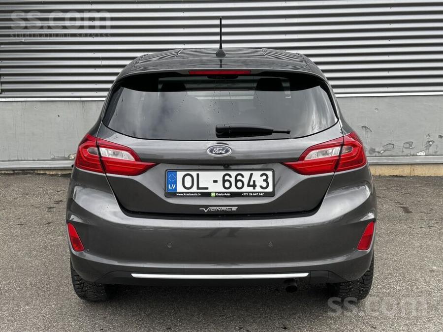Pelēks Ford Fiesta 2018 Rīga, ar dzinēja tilpumu 1.00 L un nobraukumu 156 tūkst. km par 8900 €, foto 5 vietnē AUTOMOTO.COM.LV