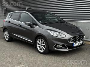 Pelēks Ford Fiesta 2018 Rīga, ar dzinēja tilpumu 1.00 L un nobraukumu 156 tūkst. km par 8900 €, foto 8 vietnē AUTOMOTO.COM.LV