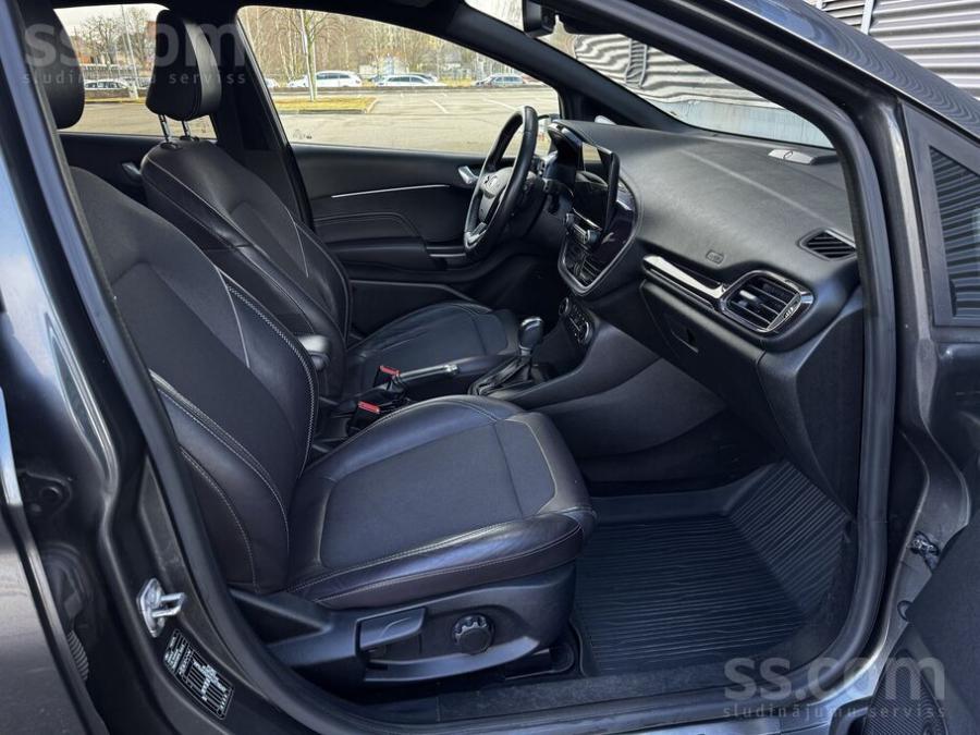Pelēks Ford Fiesta 2018 Rīga, ar dzinēja tilpumu 1.00 L un nobraukumu 156 tūkst. km par 8900 €, foto 14 vietnē AUTOMOTO.COM.LV