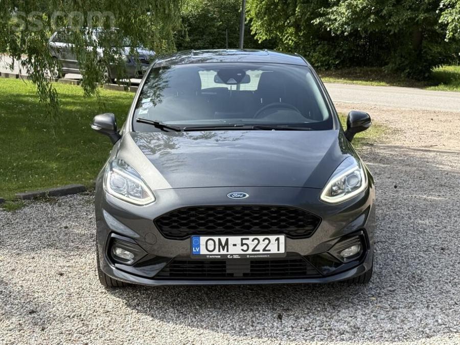 Grey Ford Fiesta 2018 in Jurmala, with an engine capacity of 1.00 L and mileage of 0 thousand km for 7350 €, photo 12 on AUTOMOTO.COM.LV