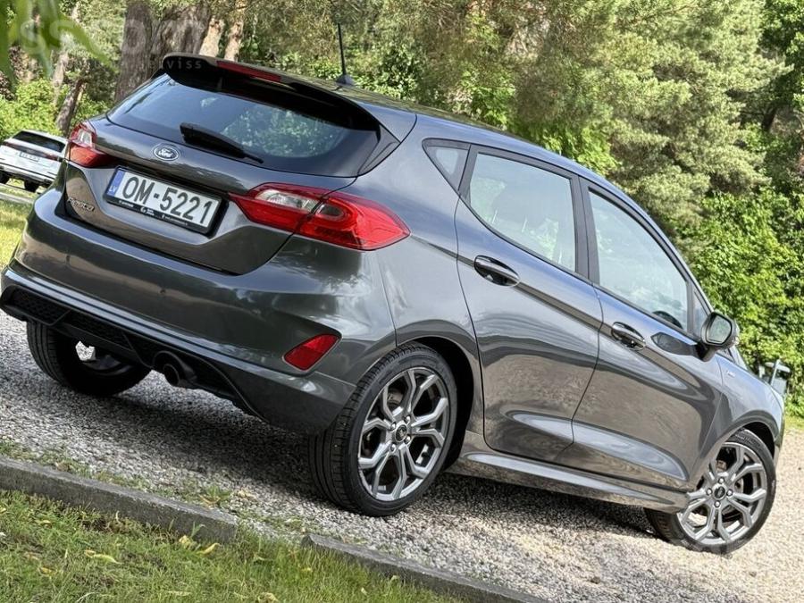 Grey Ford Fiesta 2018 in Jurmala, with an engine capacity of 1.00 L and mileage of 0 thousand km for 7350 €, photo 14 on AUTOMOTO.COM.LV