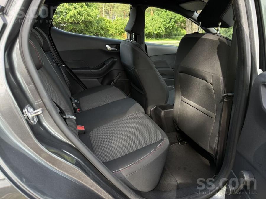 Grey Ford Fiesta 2018 in Jurmala, with an engine capacity of 1.00 L and mileage of 0 thousand km for 7350 €, photo 23 on AUTOMOTO.COM.LV