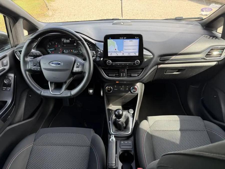 Pelēks Ford Fiesta 2018 Jūrmala, ar dzinēja tilpumu 1.00 L un nobraukumu 123 tūkst. km par 7950 €, foto 25 vietnē AUTOMOTO.COM.LV