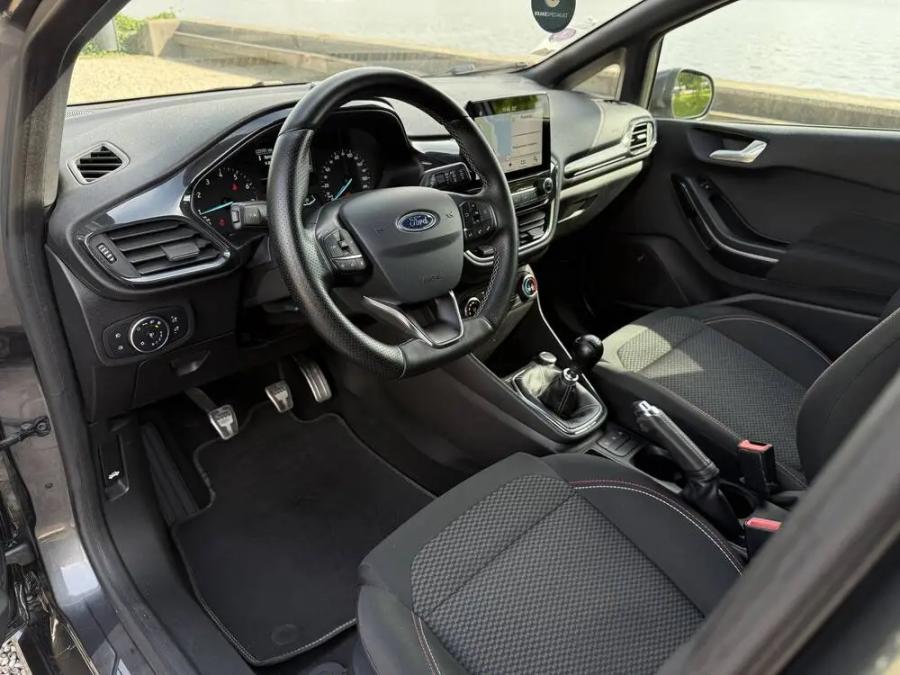 Pelēks Ford Fiesta 2018 Jūrmala, ar dzinēja tilpumu 1.00 L un nobraukumu 123 tūkst. km par 7950 €, foto 27 vietnē AUTOMOTO.COM.LV