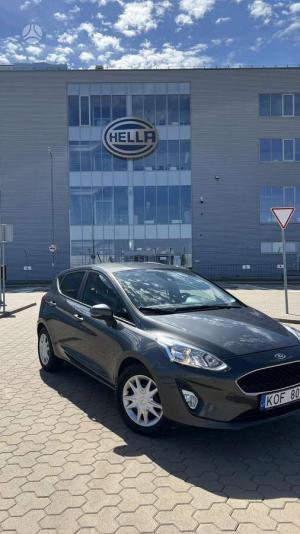Grey Ford Fiesta 2018 in Kaunas, with an engine capacity of 1.00 L and mileage of 160 thousand km for 4998 €, photo 3 on AUTOMOTO.COM.LV