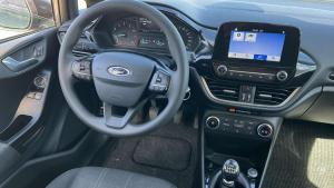 Grey Ford Fiesta 2018 in Kaunas, with an engine capacity of 1.00 L and mileage of 160 thousand km for 4998 €, photo 24 on AUTOMOTO.COM.LV