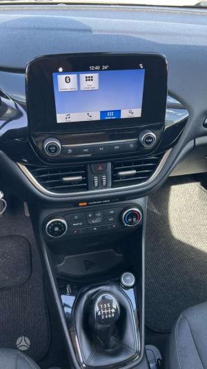 Grey Ford Fiesta 2018 in Kaunas, with an engine capacity of 1.00 L and mileage of 160 thousand km for 4998 €, photo 25 on AUTOMOTO.COM.LV