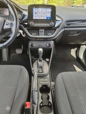 Grey Ford Fiesta 2018 in Kaunas, with an engine capacity of 1.00 L and mileage of 134 thousand km for 8800 €, photo 11 on AUTOMOTO.COM.LV