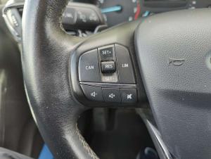 Grey Ford Fiesta 2018 in Kaunas, with an engine capacity of 1.00 L and mileage of 134 thousand km for 8800 €, photo 15 on AUTOMOTO.COM.LV