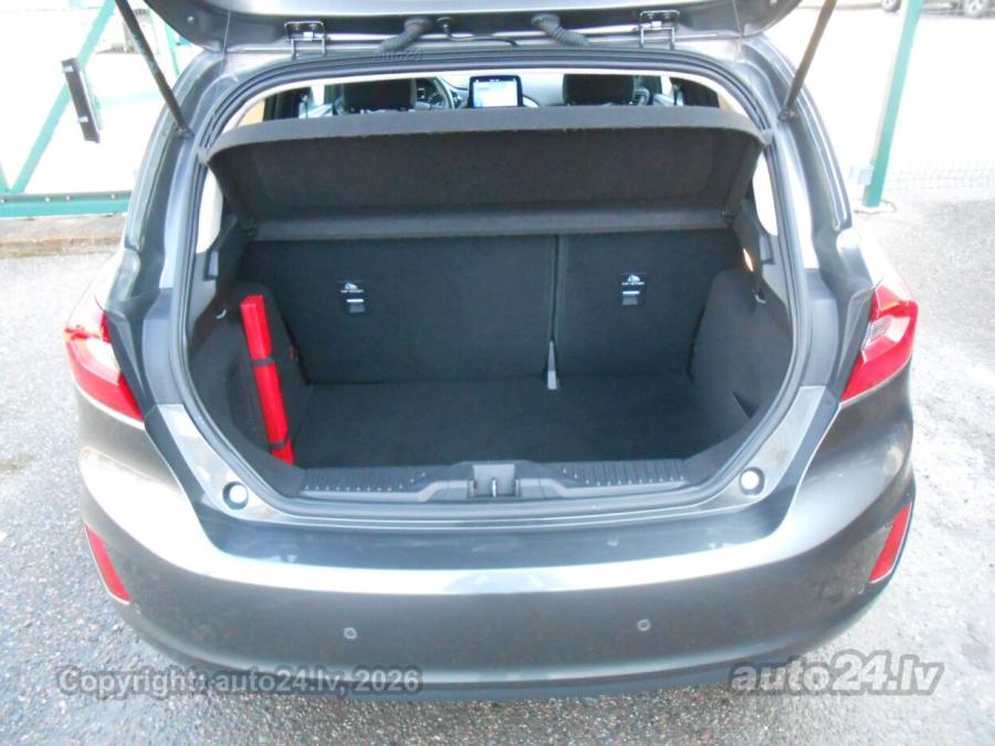 Grey Ford Fiesta 2019 in Viljandi, with an engine capacity of 1.00 L and mileage of 170 thousand km for 7990 €, photo 16 on AUTOMOTO.COM.LV