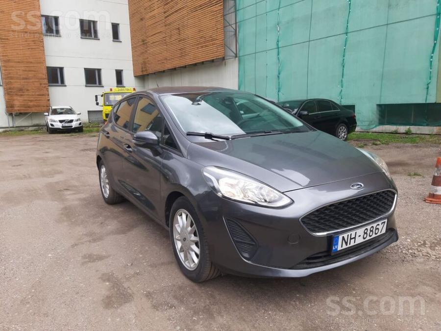 Grey Ford Fiesta 2019 in Daugavpils, with an engine capacity of 1.50 L and mileage of 0 thousand km for 7950 €, photo 4 on AUTOMOTO.COM.LV