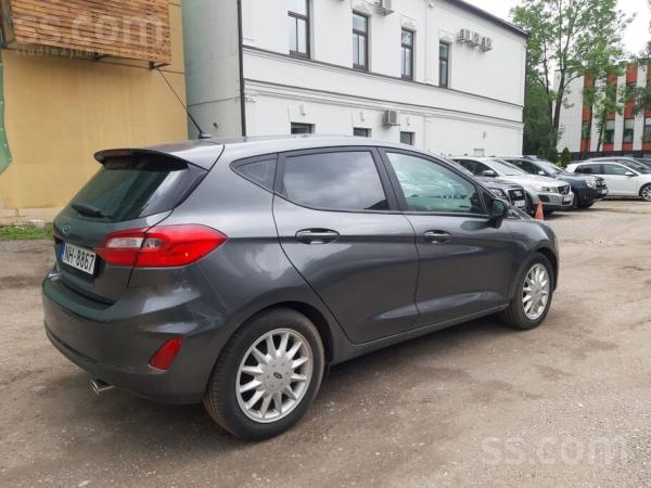 Grey Ford Fiesta 2019 in Daugavpils, with an engine capacity of 1.50 L and mileage of 0 thousand km for 7950 €, photo 5 on AUTOMOTO.COM.LV