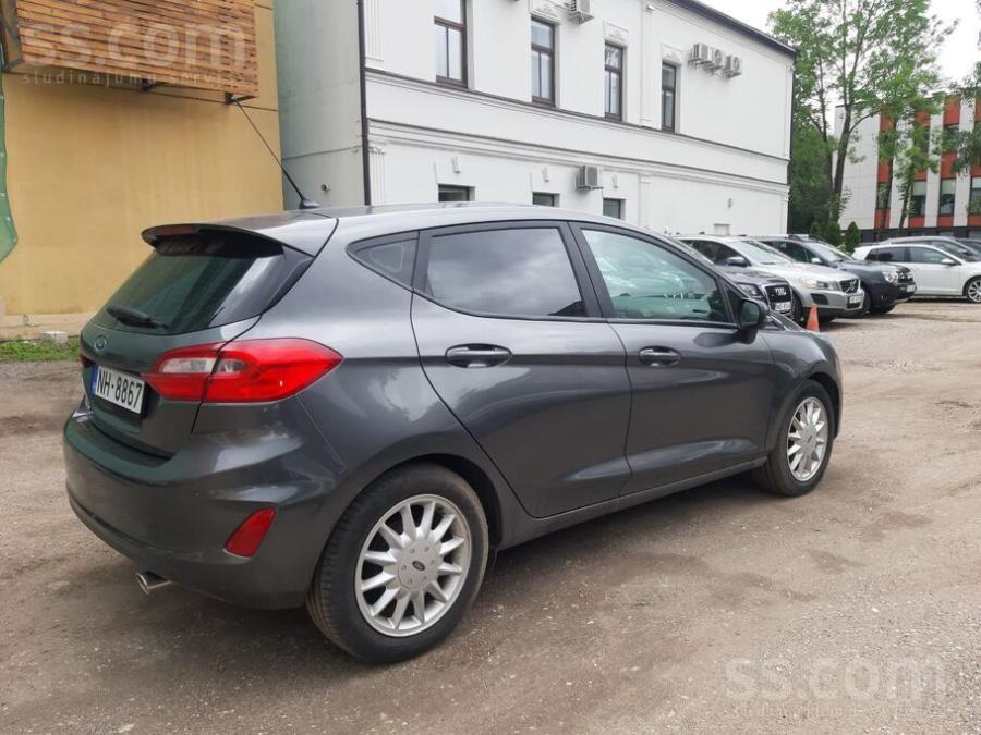 Grey Ford Fiesta 2019 in Daugavpils, with an engine capacity of 1.50 L and mileage of 0 thousand km for 7950 €, photo 6 on AUTOMOTO.COM.LV