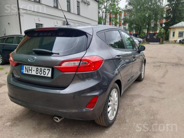 Grey Ford Fiesta 2019 in Daugavpils, with an engine capacity of 1.50 L and mileage of 0 thousand km for 7950 €, photo 6 on AUTOMOTO.COM.LV