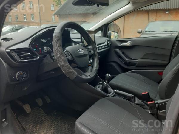 Grey Ford Fiesta 2019 in Daugavpils, with an engine capacity of 1.50 L and mileage of 0 thousand km for 7950 €, photo 10 on AUTOMOTO.COM.LV