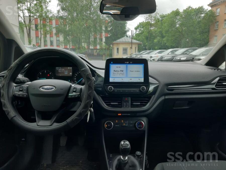Grey Ford Fiesta 2019 in Daugavpils, with an engine capacity of 1.50 L and mileage of 0 thousand km for 7950 €, photo 17 on AUTOMOTO.COM.LV