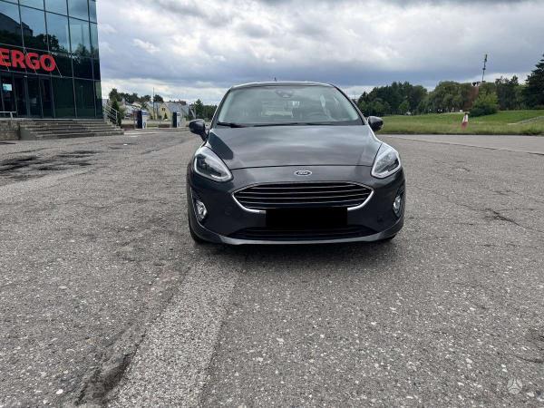 Grey Ford Fiesta 2019 in Alytus, with an engine capacity of 1.00 L and mileage of 130 thousand km for 6490 €, photo 6 on AUTOMOTO.COM.LV
