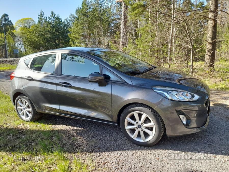 Pelēks Ford Fiesta 2019 Pērnava, ar dzinēja tilpumu 1.10 L un nobraukumu 200 tūkst. km par 8999 €, foto 1 vietnē AUTOMOTO.COM.LV