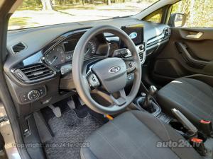 Pelēks Ford Fiesta 2019 Pērnava, ar dzinēja tilpumu 1.10 L un nobraukumu 200 tūkst. km par 8999 €, foto 6 vietnē AUTOMOTO.COM.LV