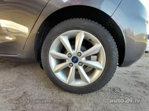 Pelēks Ford Fiesta 2019 Pērnava, ar dzinēja tilpumu 1.10 L un nobraukumu 200 tūkst. km par 8999 €, foto 7 vietnē AUTOMOTO.COM.LV