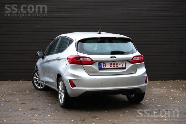 Ford Fiesta 2019 Rīga vietnē Pelēks Ford Fiesta 2019 Rīga, ar dzinēja tilpumu 1.00 L un nobraukumu 208 tūkst. km par 7490 €, foto 5 vietnē AUTOMOTO.COM.LV