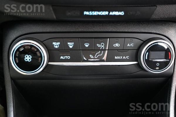 Ford Fiesta 2019 Rīga vietnē Pelēks Ford Fiesta 2019 Rīga, ar dzinēja tilpumu 1.00 L un nobraukumu 208 tūkst. km par 7490 €, foto 10 vietnē AUTOMOTO.COM.LV
