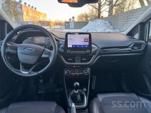 Pelēks Ford Fiesta 2020 Jelgava, ar dzinēja tilpumu 1.00 L un nobraukumu 112 tūkst. km par 11999 €, foto 18 vietnē AUTOMOTO.COM.LV